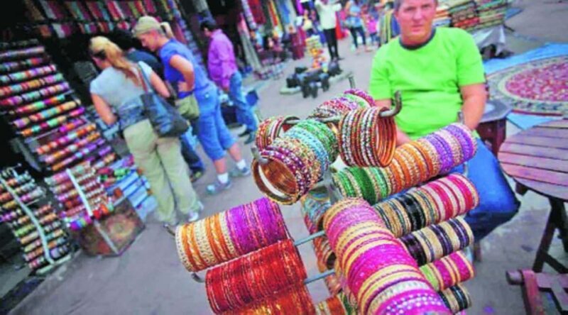 Delhi: Shopping and Street Food Tour with Female Guide & Car - Final Thoughts