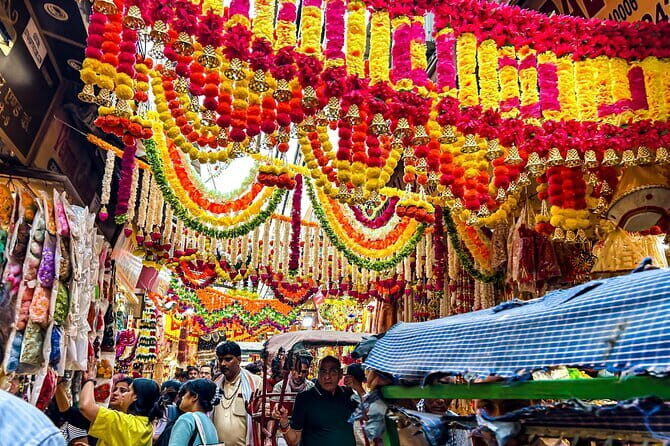 Delhi Shopping Experience with a Local Guide - Discovering Delhi’s Markets: A Deep Dive