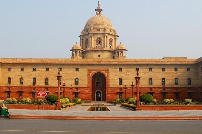 Delhi Sight Seeing By Private Car - Key Points