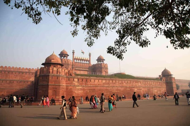 Delhi: Skip-the-Line Red Fort Tour With Hotel Pickup & Guide - The Convenience of Hotel Pickup and Drop-off