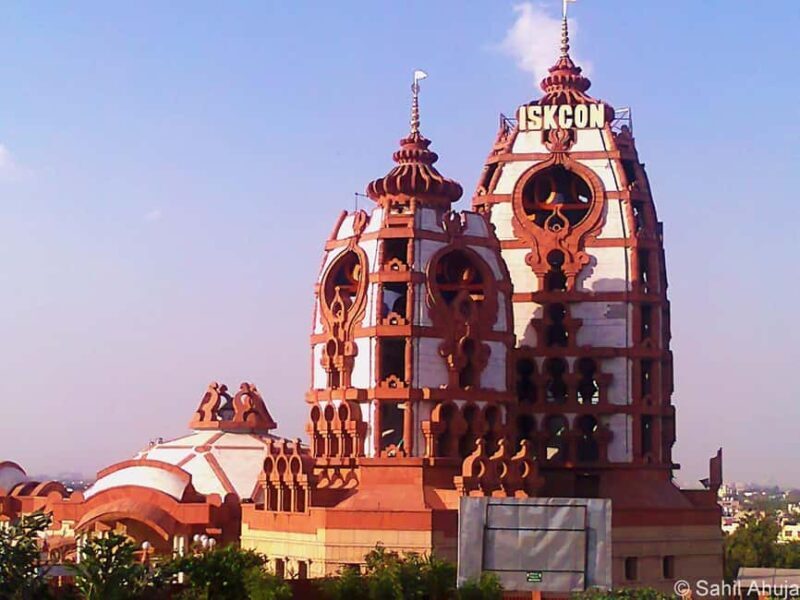 Delhi: Spiritual Temples Tour with Guide By Car - Practical Details and Tips