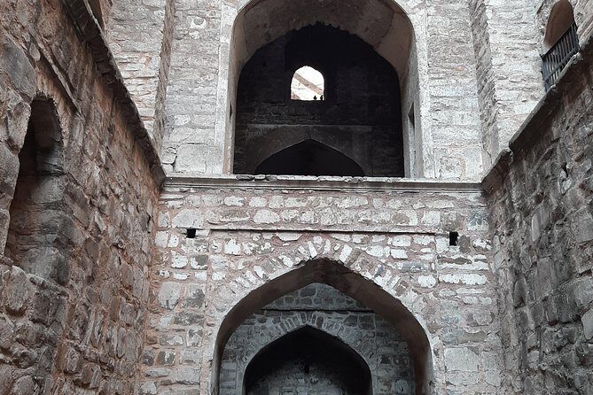 Delhi Stepwells Havelis and Local Bazzars - Walking Through Mughal Grandeur at Chandni Chowk