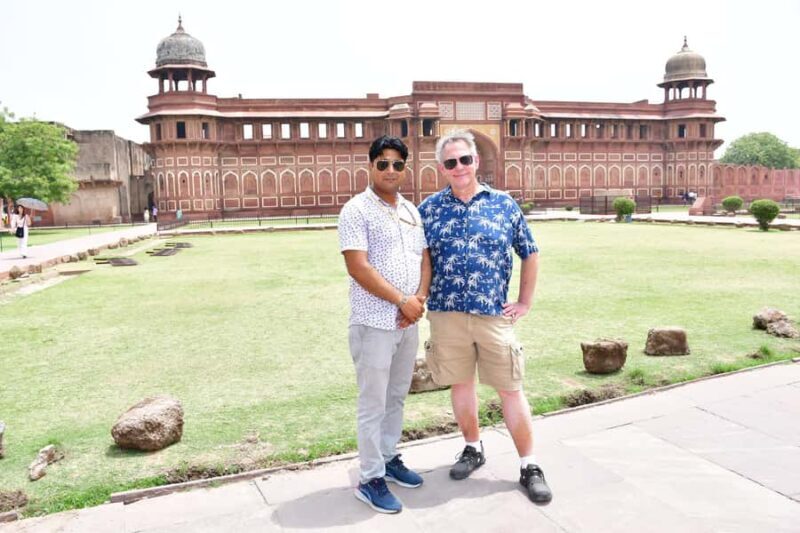 Delhi: Taj Mahal, Agra Fort, and Fatehpur Sikri Day Trip - Key Points