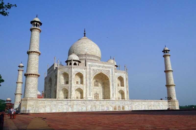 Delhi: Taj Mahal and Agra Private Day Trip with Hotel Pickup - Exploring the Taj Mahal