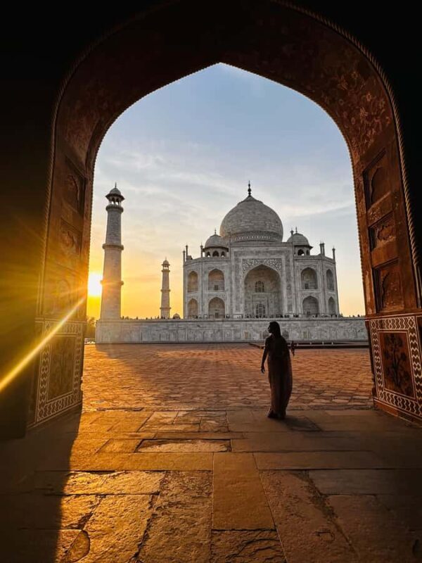 Delhi: Taj Mahal Sunrise & Agra Private Tour with Guide - The Baby Taj (Itmad-Ud-Daulah)