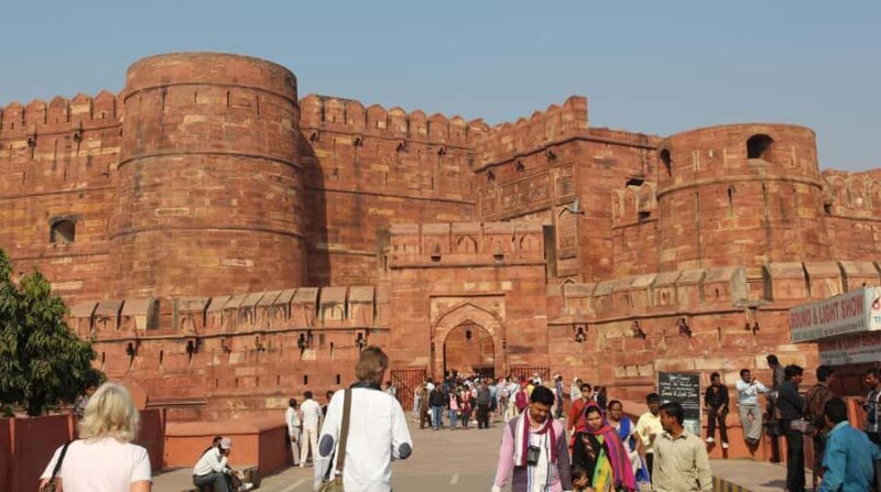 Delhi to Agra: Overnight Car Tour Including the Taj Mahal - Cultural Experiences and Artisan Visits