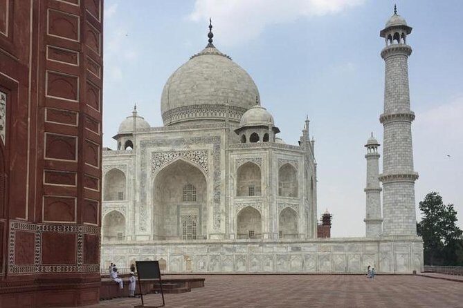 Delhi to Agra Private Day Trip with Sunrise Taj Mahal & Agra Fort - Transportation & Timing
