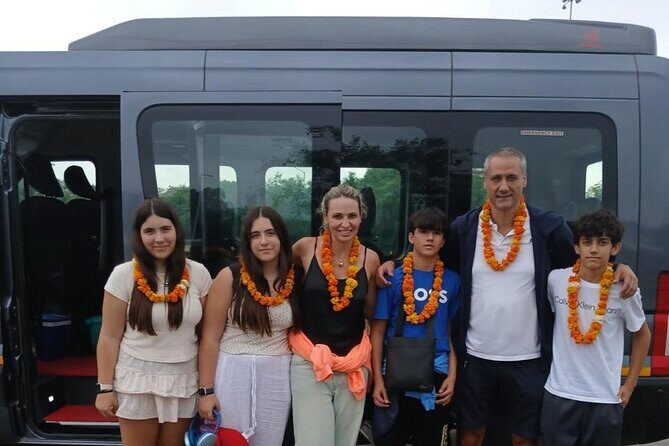 Delhi to Agra Private Transport One Way Car/Taxi Service - Introduction: A Practical Way to Get from Delhi to Agra