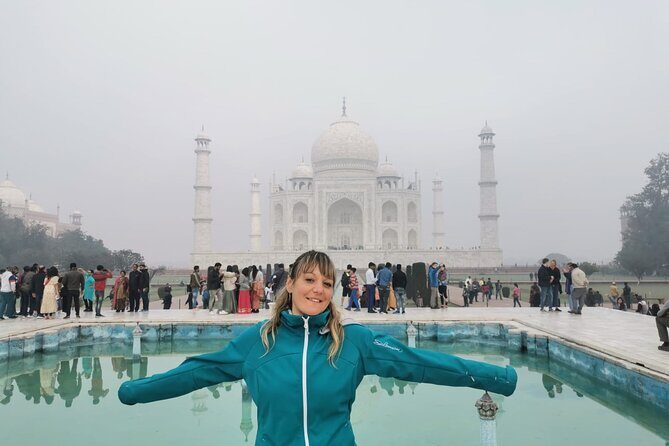 Delhi to Taj Mahal and return - Transportation with Tour Guide. - The Journey from Delhi to Agra: What to Expect