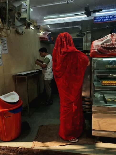 Delhi: Vegetarian Street Food Walking Tour - Key Points