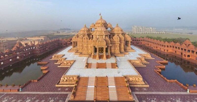 Delhi's Temples and Spiritual Sites Day Tour - Key Points