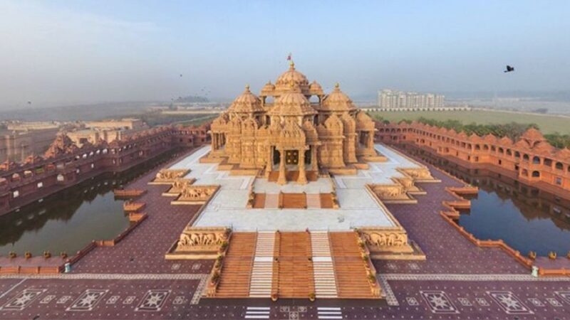 Delhi's Temples and Spiritual Sites Day Tour - Optional Nightcap: The Red Fort Sound and Light Show
