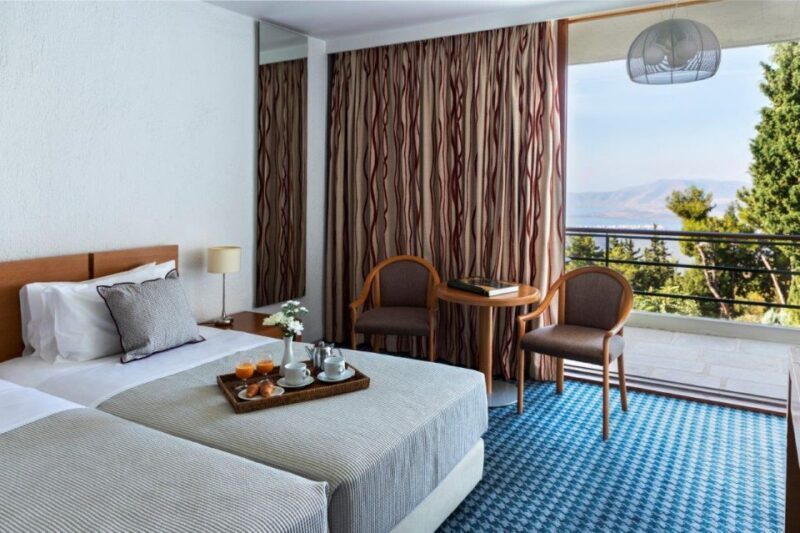 Delphi 2 Day Tour from Athens with Overnight in 4 Star Hotel - Final Thoughts: Who Will Love This Tour?