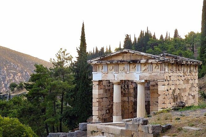 Delphi Arachova & Monast. Hosios Loukas from Athens Private Tour - The Itinerary: A Closer Look at Each Stop