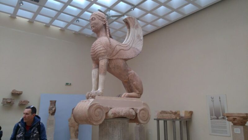 Delphi & Hosios Loukas Monastery Private Day Tour plus Lunch - Frequently Asked Questions