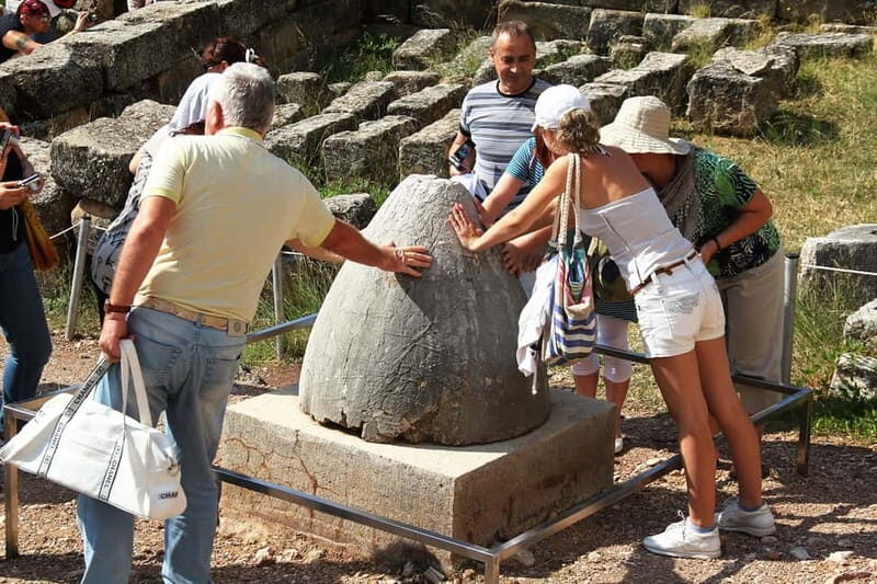 Delphi Site & Museum with Multilingual 3D Audiovisual Tour - Key Points