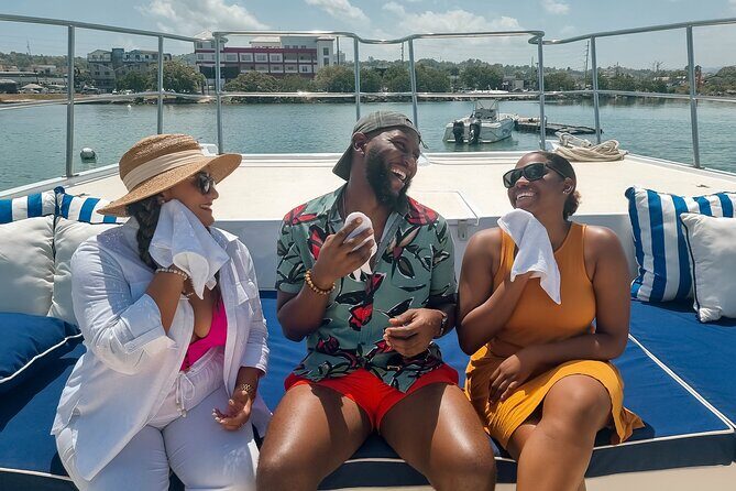 Deluxe 2-Hour Private Charter in Montego Bay with Open Bar - The Itinerary: What to Expect from Start to Finish