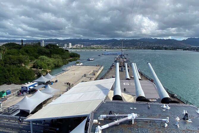 Deluxe Arizona Memorial and USS Missouri Battleship Tour - An Honest, Detailed Review of the Tour Experience
