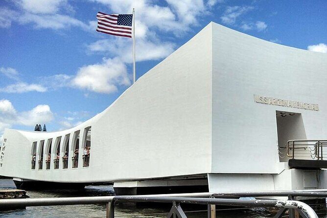 Deluxe Arizona Memorial Bowfin Submarine and Honolulu City Tour - Who Will Love This Experience?