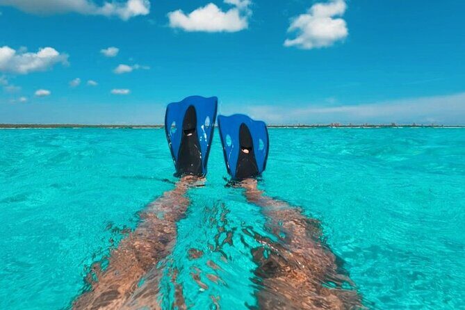 Deluxe Catamaran Tour to Isla Mujeres, Drinks, Snorkeling, Buffet - FAQ