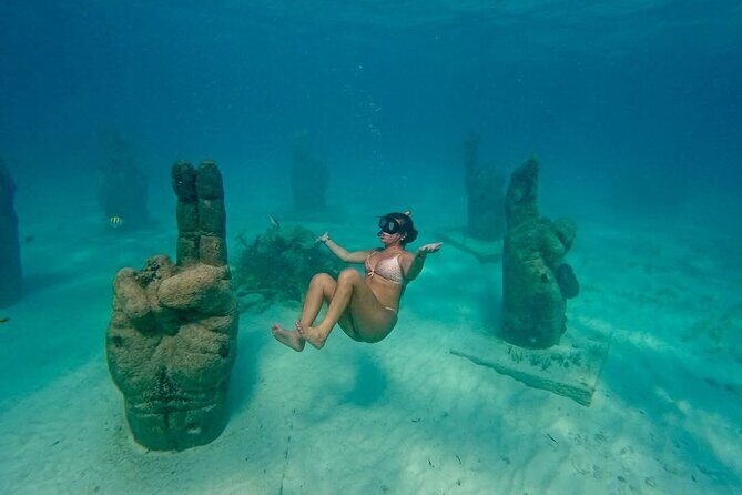 Deluxe Catamaran Tour to Isla Mujeres, from Costa Mujeres Hotels - Wrapping Up the Day