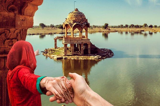 Deluxe Desert Experience & Cultural Night - Who Should Consider This Tour?
