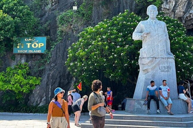 Deluxe Ha Long Bay Full-Day Cruise: Scenic Island & Surprise Cave - Key Points