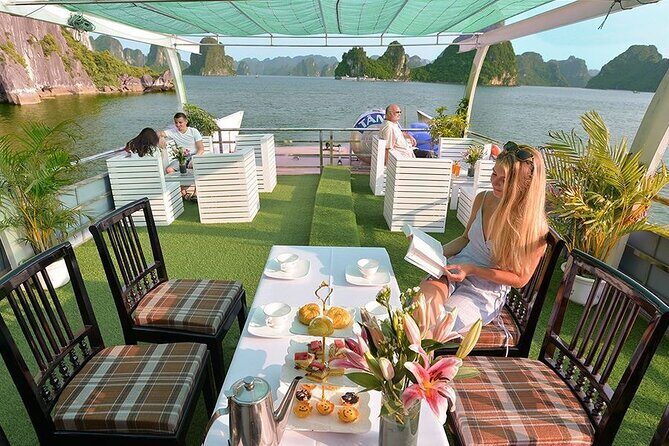 Deluxe Halong Bay Day Cruise Small Group with Better Care - Key Points