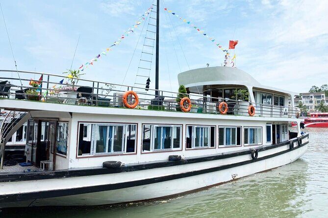 Deluxe Halong Bay Day Cruise Small Group with Better Care - The Sum Up