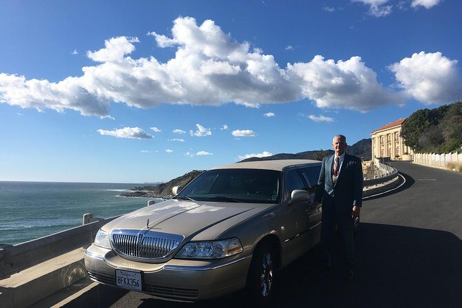 Deluxe Los Angeles 5-Hour Limo Tour with Drinks Included - FAQs