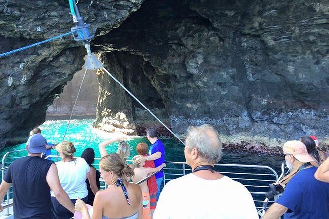 Deluxe Na Pali Morning Snorkel Tour on the Lucky Lady - FAQ