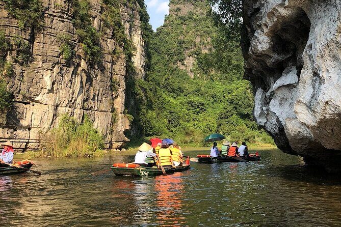 Deluxe Ninh Binh Day Trip: Bai Dinh Pagoda & Trang An from Hanoi - FAQ