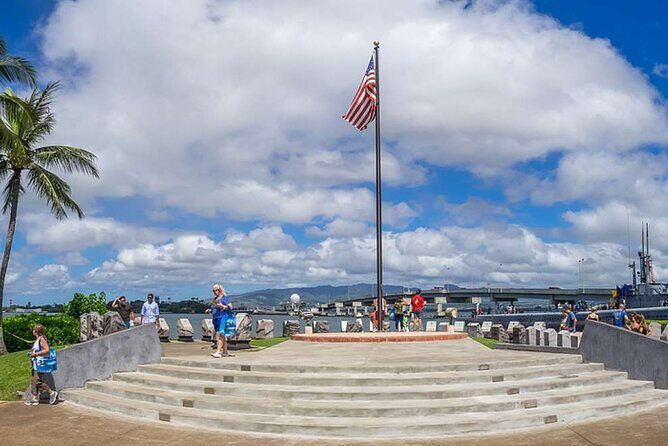 Deluxe Pearl Harbor, Arizona Memorial, and Visitor Center Tour - Authentic Experience and Personal Insights
