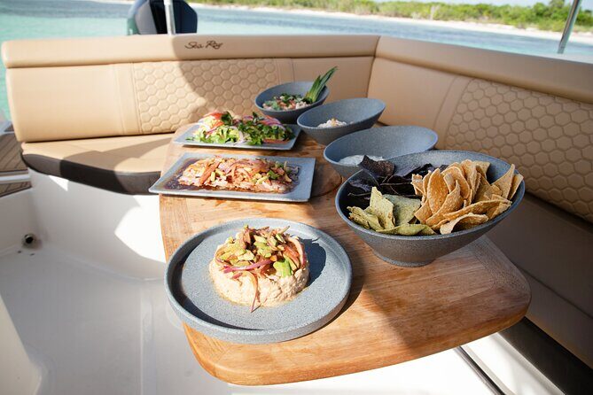 Deluxe Private Boats - 27 ft Sea Ray - Authentic Experiences & Traveler Insights