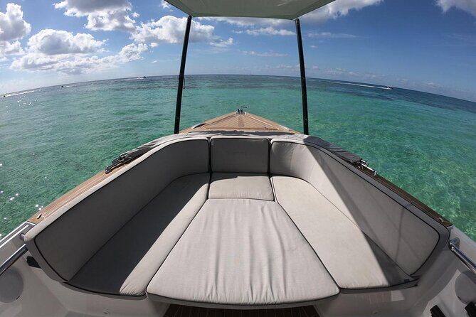 Deluxe Private Boats - 36 ft Fjord - FAQs