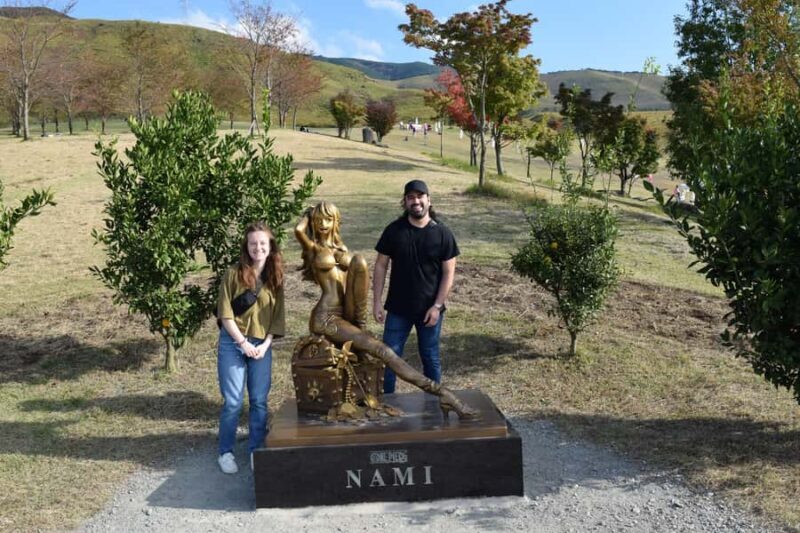 Deluxe Private Tour: Aso, One Piece Statues and Shrine Visit - Key Points