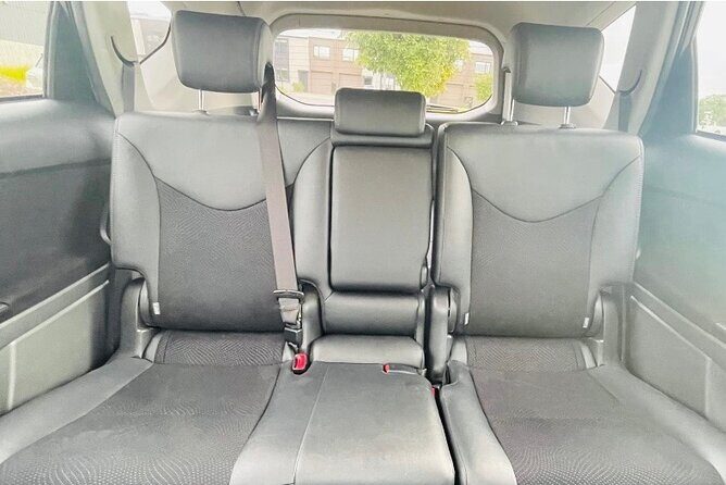 Deluxe Transfers - Auckland Airport - An In-Depth Look at the Auckland Airport Transfer Experience