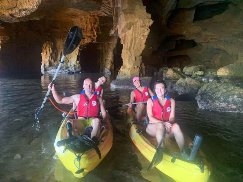 Dénia: Cova Tallada kayak excursion - Key Points