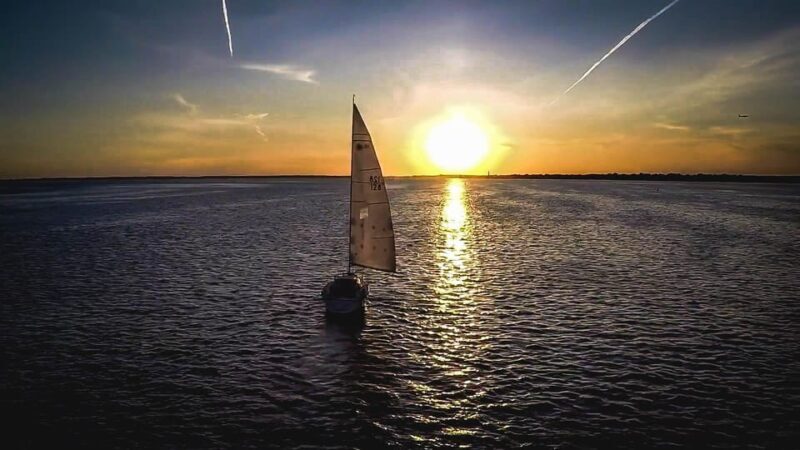 Denia: Sunset Electric Sailboat Cruise with Dolphin Spotting - An Introduction to the Experience
