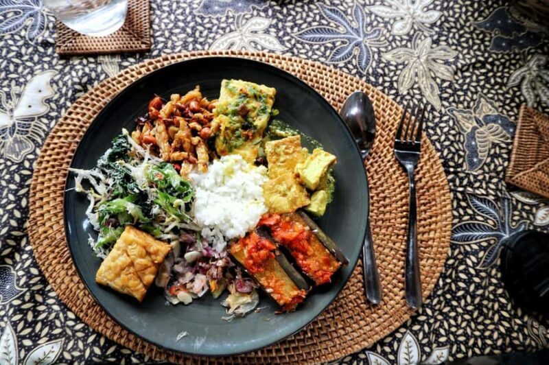 Denpasar: Crafting Tempeh and Cooking Indonesian Dishes - Why You Should Consider This Experience