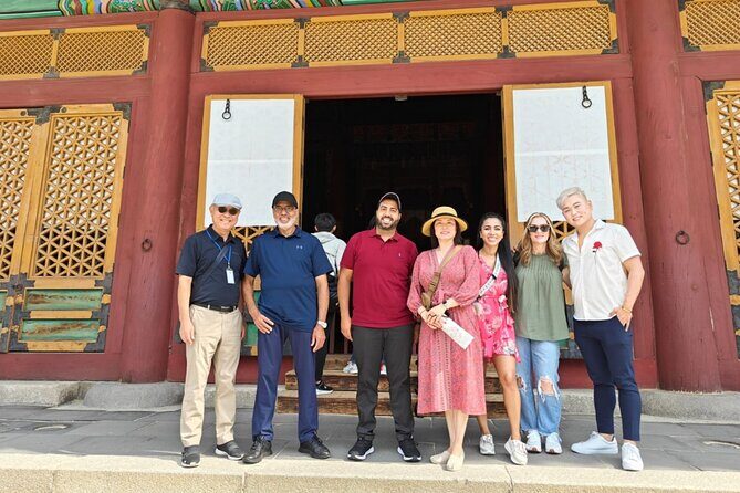 Deoksugung + Jeongdong-gil: A Walk in Korea's Rich Heritage - Concluding with Gwanghwamun Square