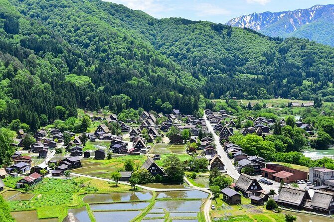 Departing from Takayama [Regular sightseeing bus] World Heritage Sites Shirakawago and Gokayama Ainokura - Key Points