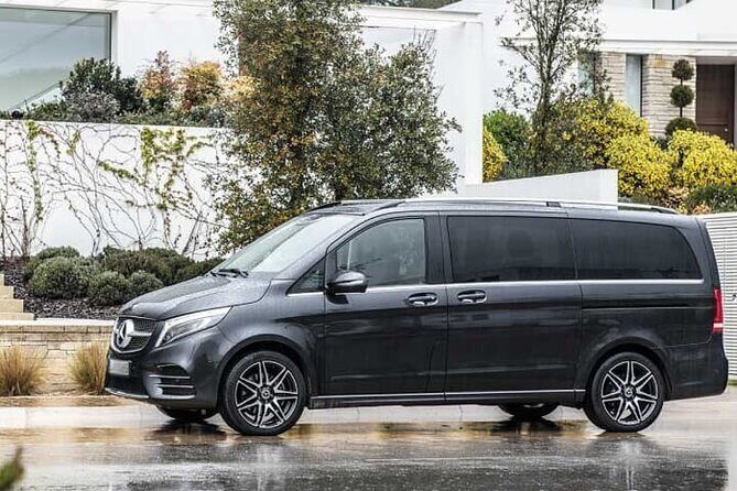 Departure by Luxury Van from Athens City to Athens Airport ATH - Why Choose This Transfer Service?