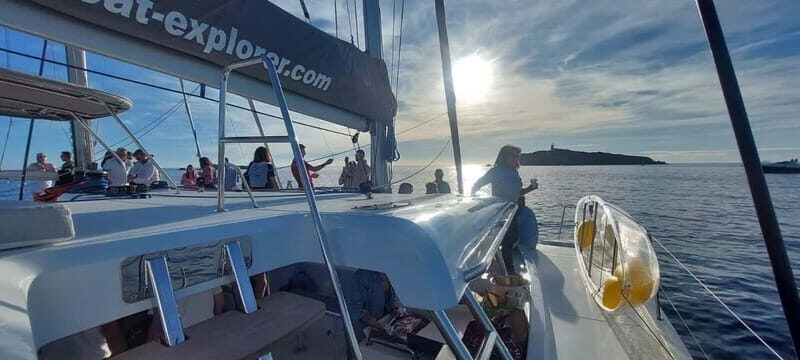 Departure from BRUSC: Half-day catamaran cruise - Who Should Consider This Tour?