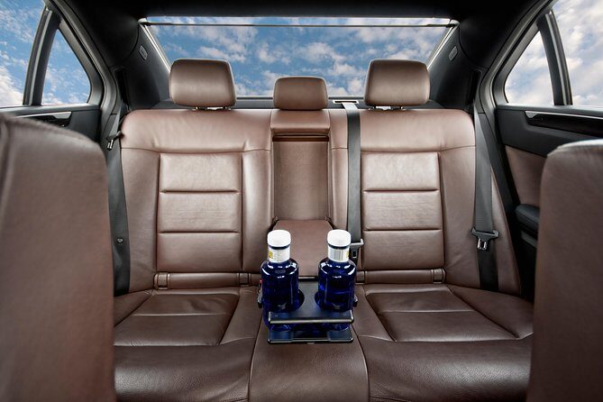 Departure from New Orleans to New Orleans MSY or Port by Sedan - Why Choose a Private Sedan Transfer in New Orleans?