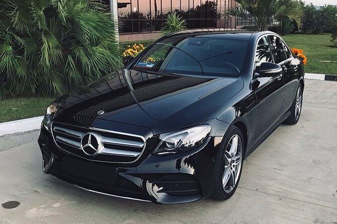 Departure Private Transfer: Denver to Denver Airport DEN in Business Car - Introduction