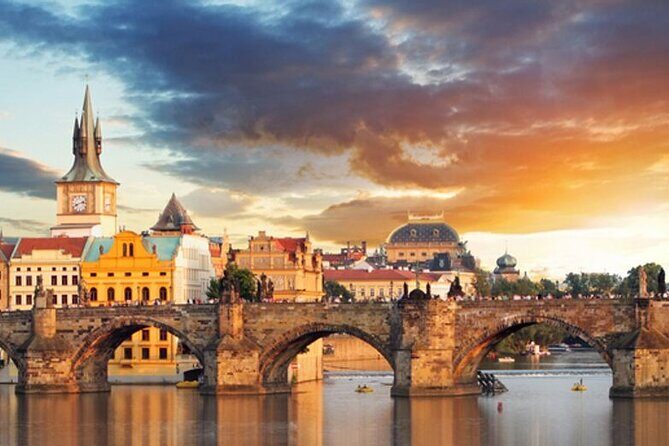 Departure Private Transfer from Prague City to Prague Airport PRG in Car/Van - Detailed Breakdown