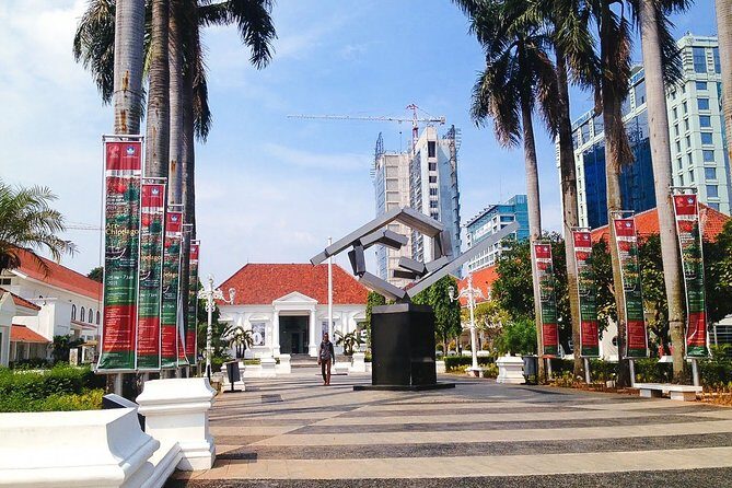 Departure Private Transfer: Jakarta City to Jakarta Airport CGK - Key Points