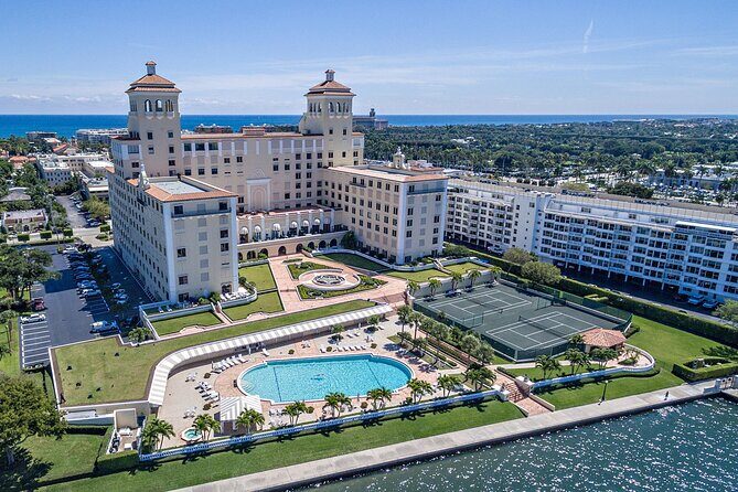 Departure Private Transfer: Palm Beach to Palm Beach Airport PBI in Luxury SUV - A Close Look at the Private Transfer from Palm Beach to PBI in Luxury SUV