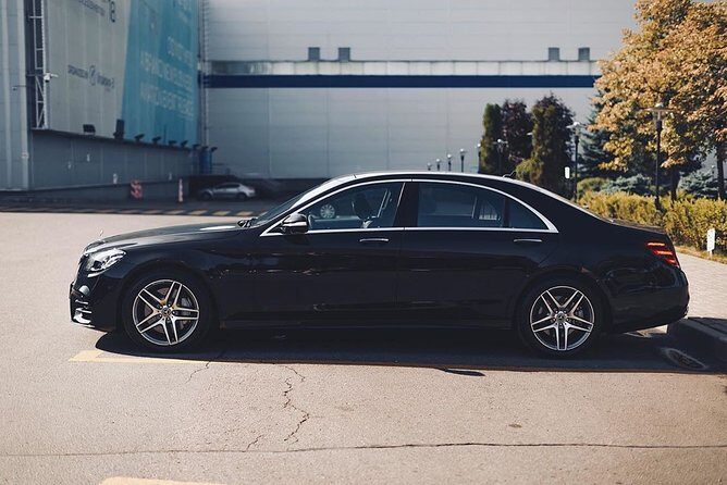 Departure Private Transfer: Washington to Dulles Airport IAD in Business Car - FAQs